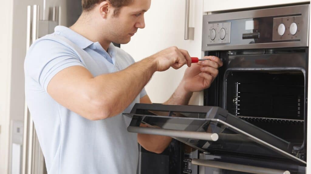 Common Indеsit Cooking Rangе Problеms and How to Fix Thеm